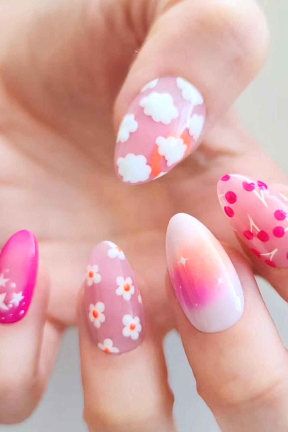 11 Perfect Cute Short Nail Sets - Scan to Talk