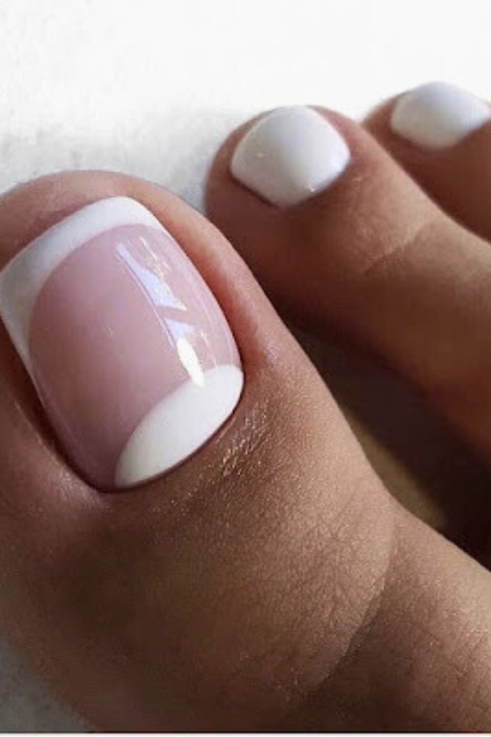 25 White Toe Nail [Ultimate Designs] For 2025 - Scan to Talk