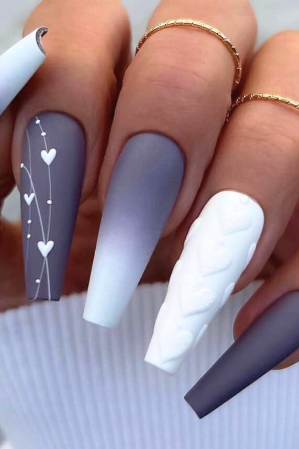 65 Eye-Catching Long Nail Ideas for Your Next Manicure - Scan to Talk