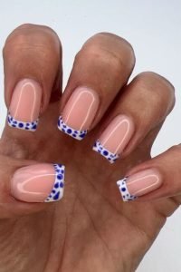 24 Greek Nails Designs Must Try in 2025 - Scan to Talk