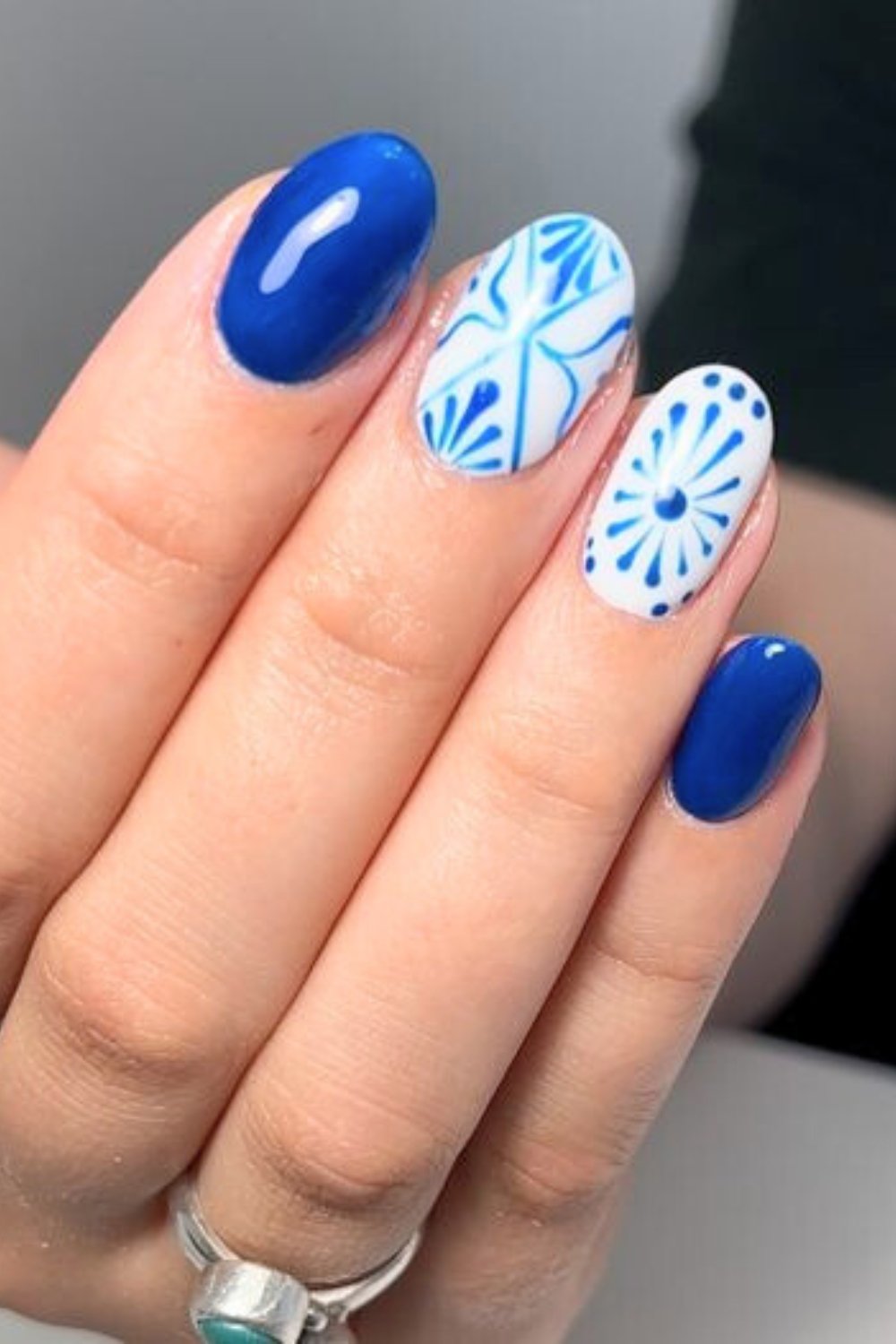 24 Greek Nails Designs Must Try in 2025 - Scan to Talk