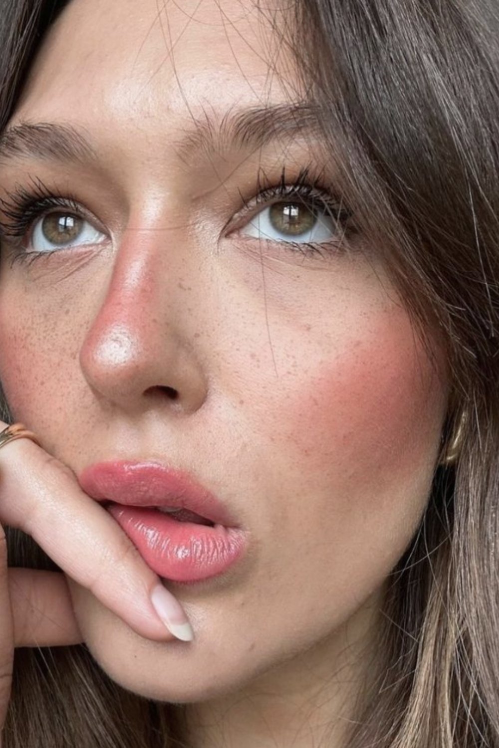 30 Summer Makeup Looks 2025 - Scan to Talk