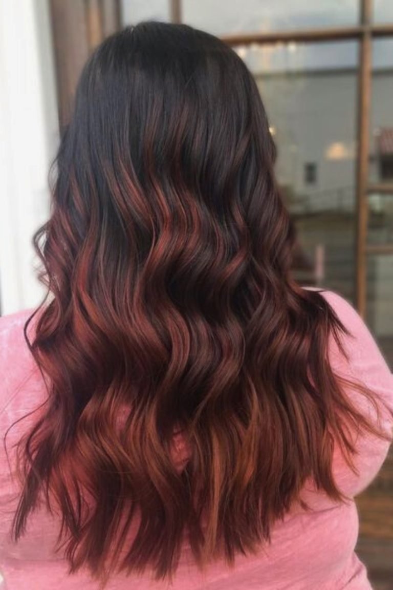 55 Fall Hairstyles - The Ultimate Guide for Every Hair Type - Scan to Talk