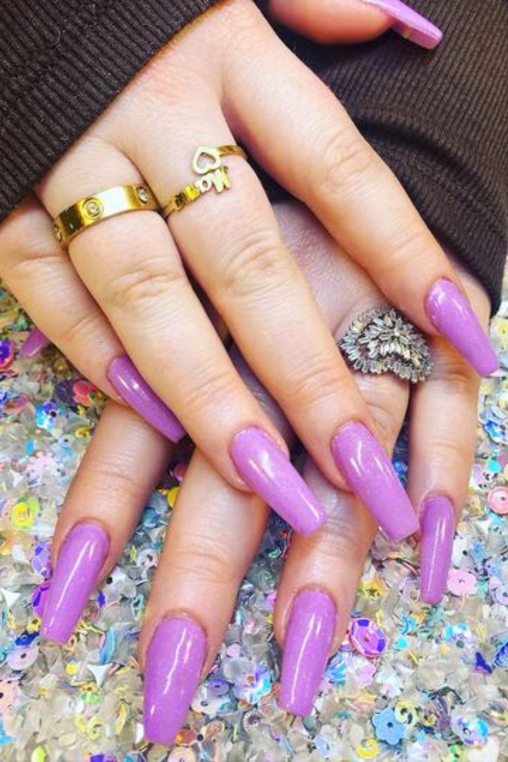 15 Lavender Acrylic Nails You Should Try One in 2025 - Scan to Talk