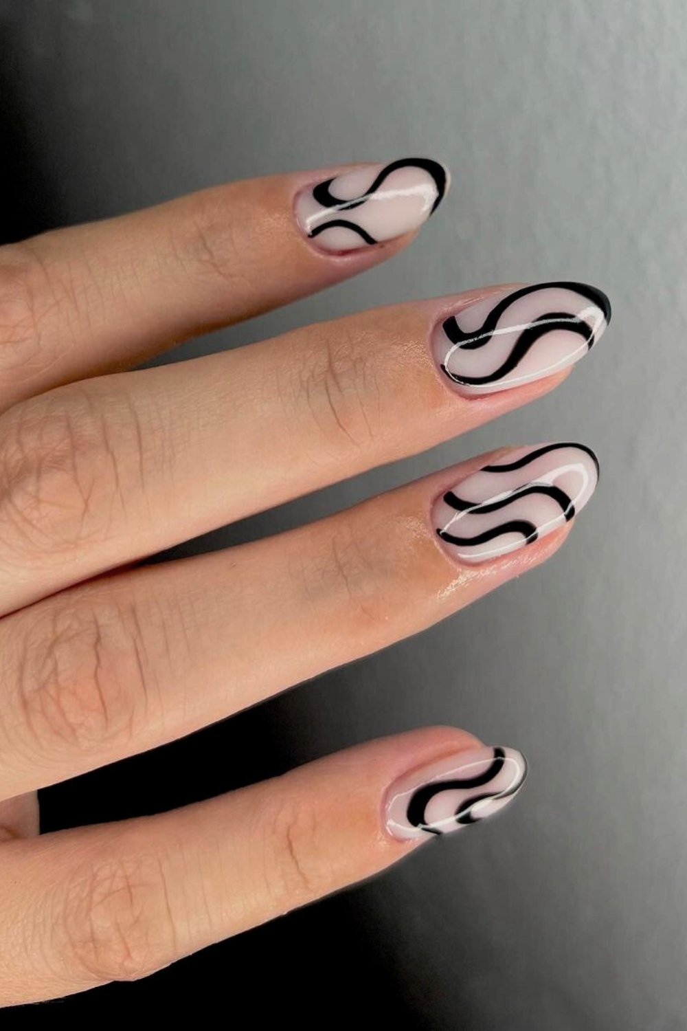 25 Black Swirl Nails - Scan to Talk