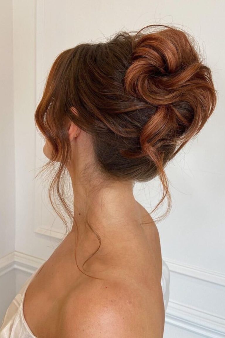 30 French Twist Hairstyles 2025 - Scan to Talk
