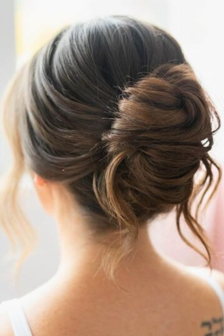 30 French Twist Hairstyles 2025 - Scan to Talk