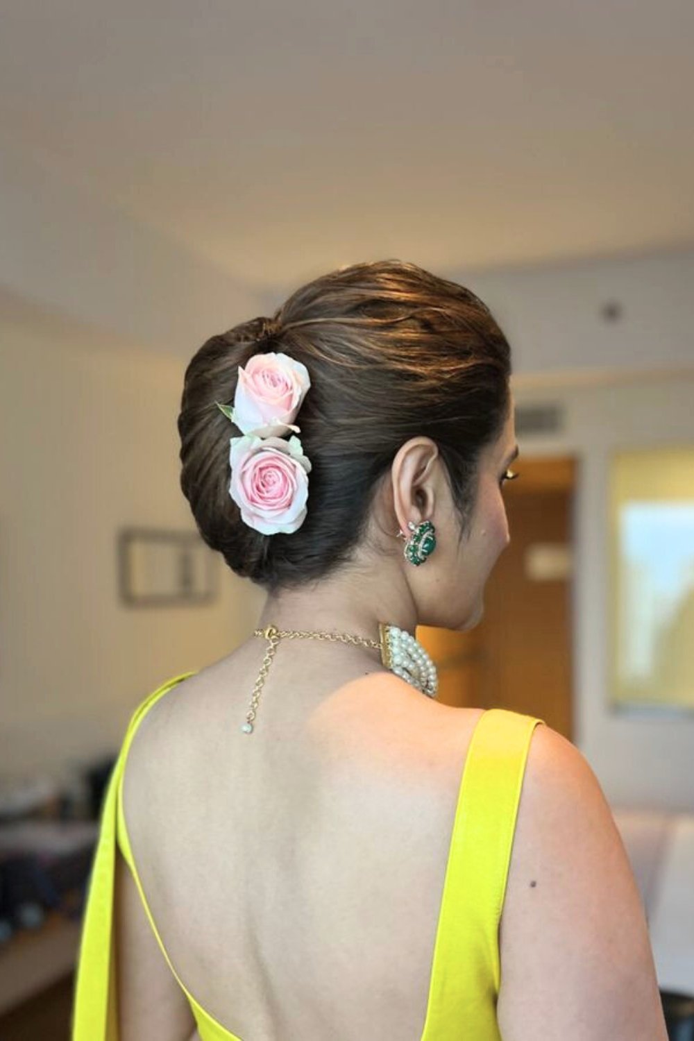 30 French Twist Hairstyles 2025 - Scan to Talk