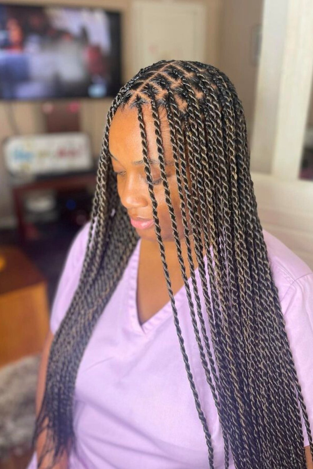 35 Passion Twist Hairstyles for 2025 - Scan to Talk