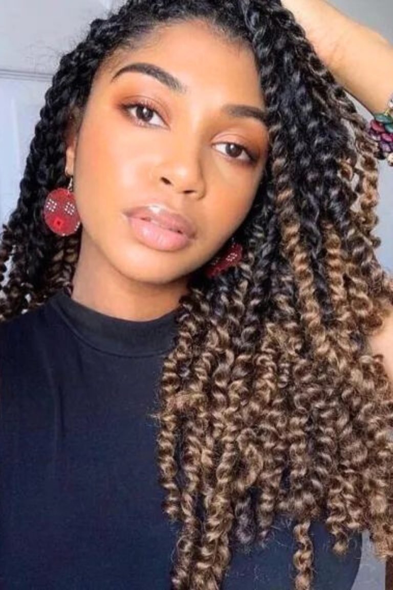 35 Passion Twist Hairstyles for 2025 - Scan to Talk