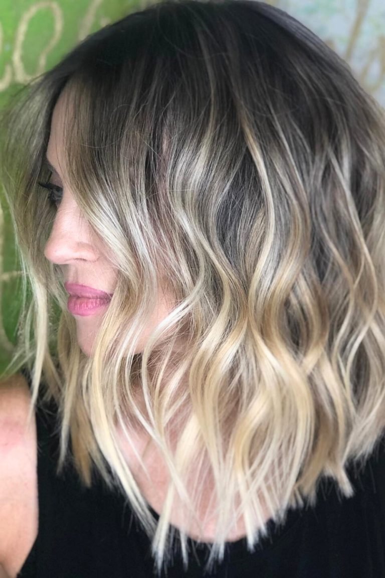 51 Textured Lob Hairstyle Ideas to Copy in 2025 - Scan to Talk