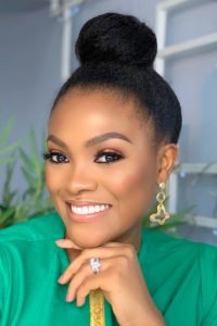 50 High Bun Hairstyles You Never See Before - Scan to Talk