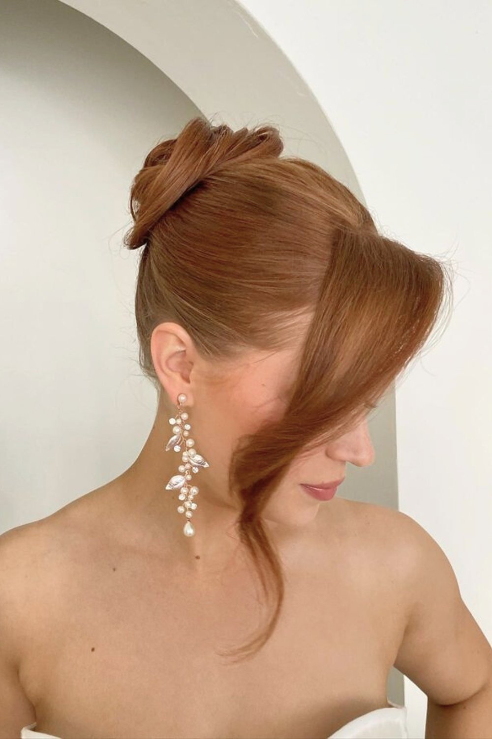 50 High Bun Hairstyles You Never See Before - Scan to Talk