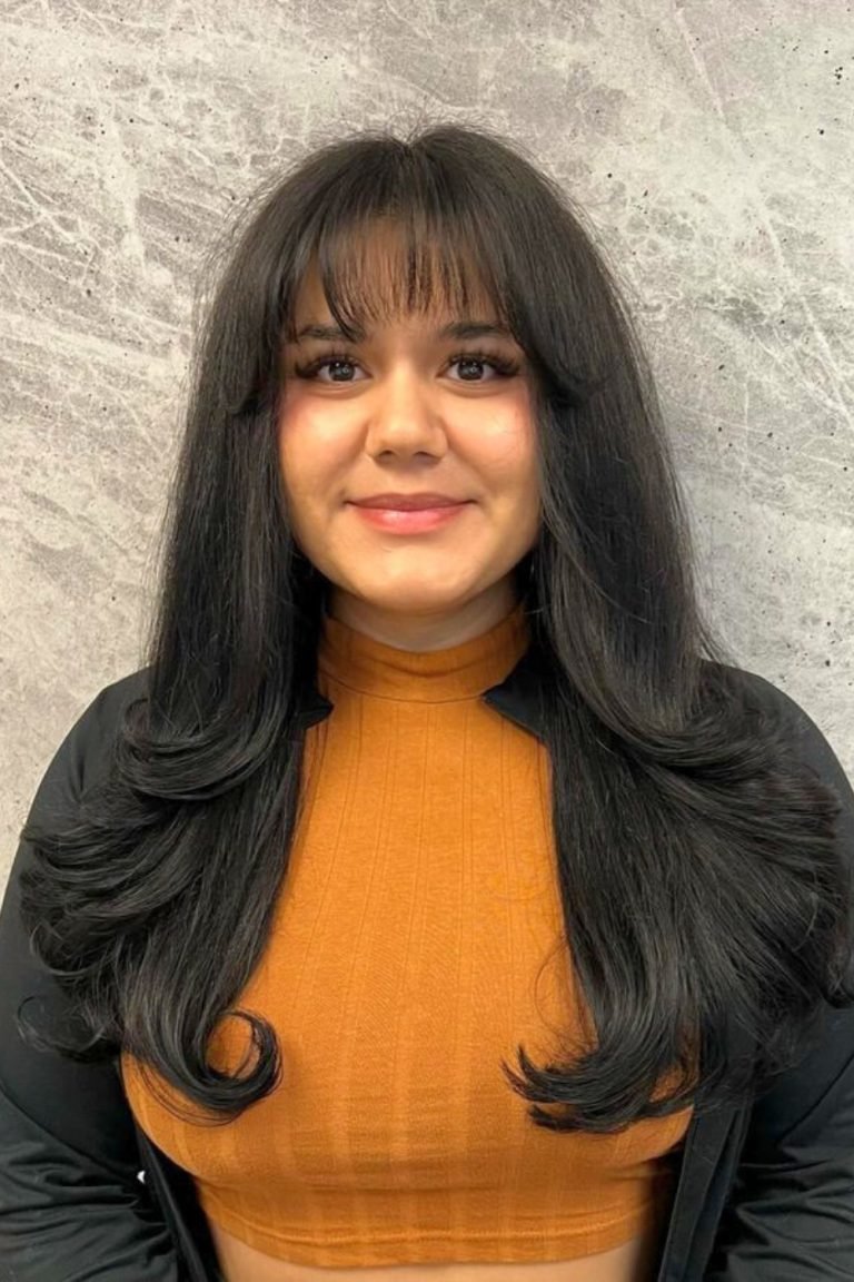 60 Wispy Bangs Hairstyle Inspirational Ideas to Copy in 2025 - Scan to Talk