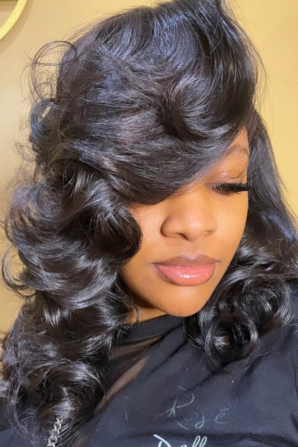 35 Side Part Hairstyles - Scan to Talk