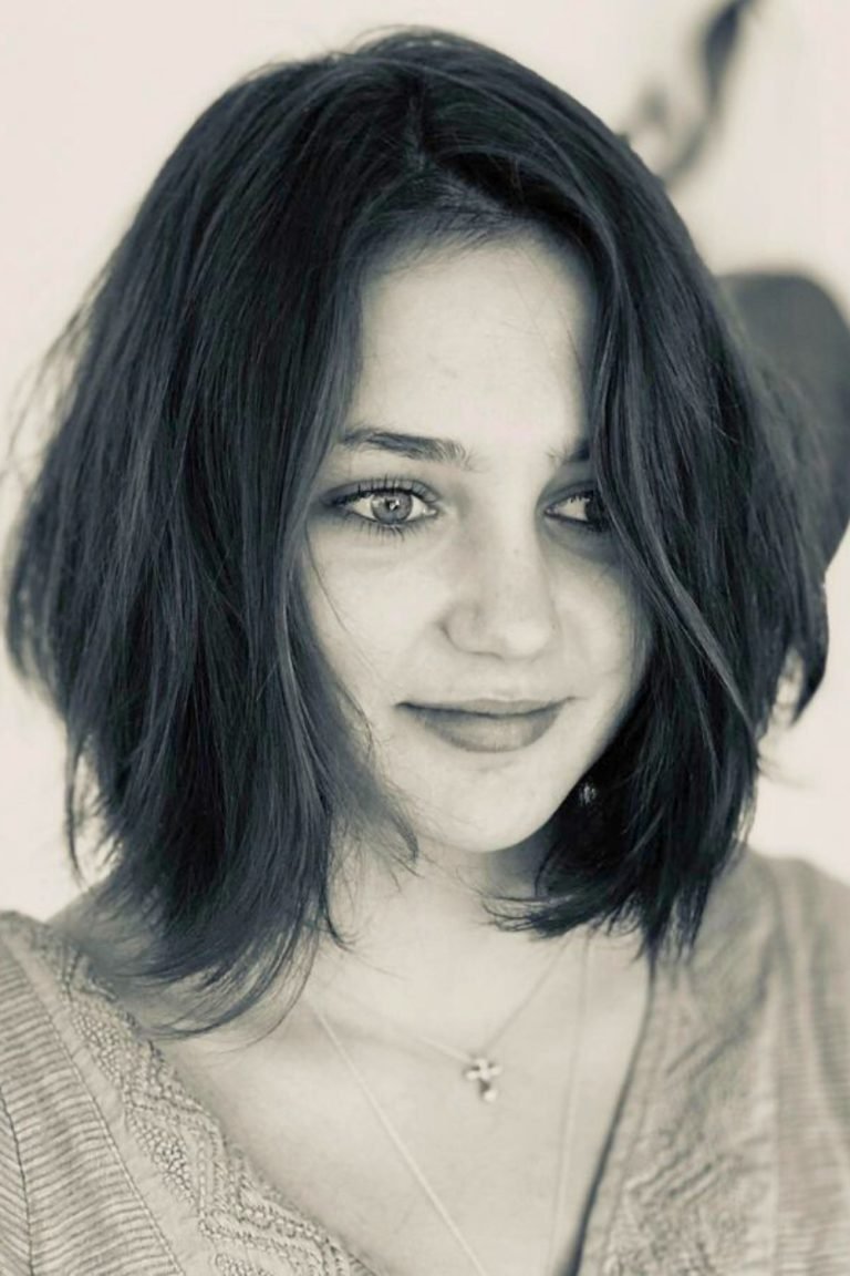 35 Choppy Haircuts That Will Make You Stand Out - Scan to Talk