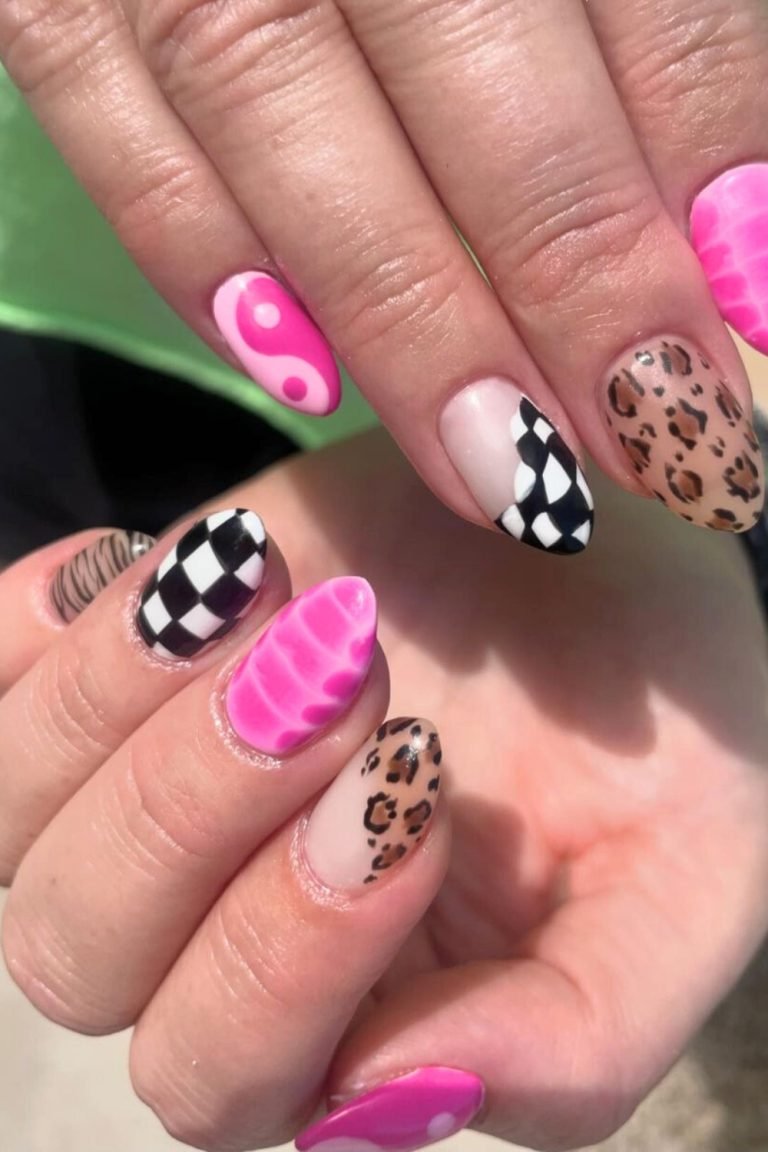 40 Animal Print Nails - Scan to Talk
