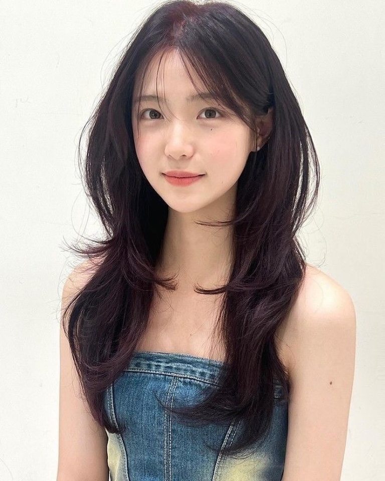 36 Korean Hairstyles For Women to Try in 2025 - Scan to Talk