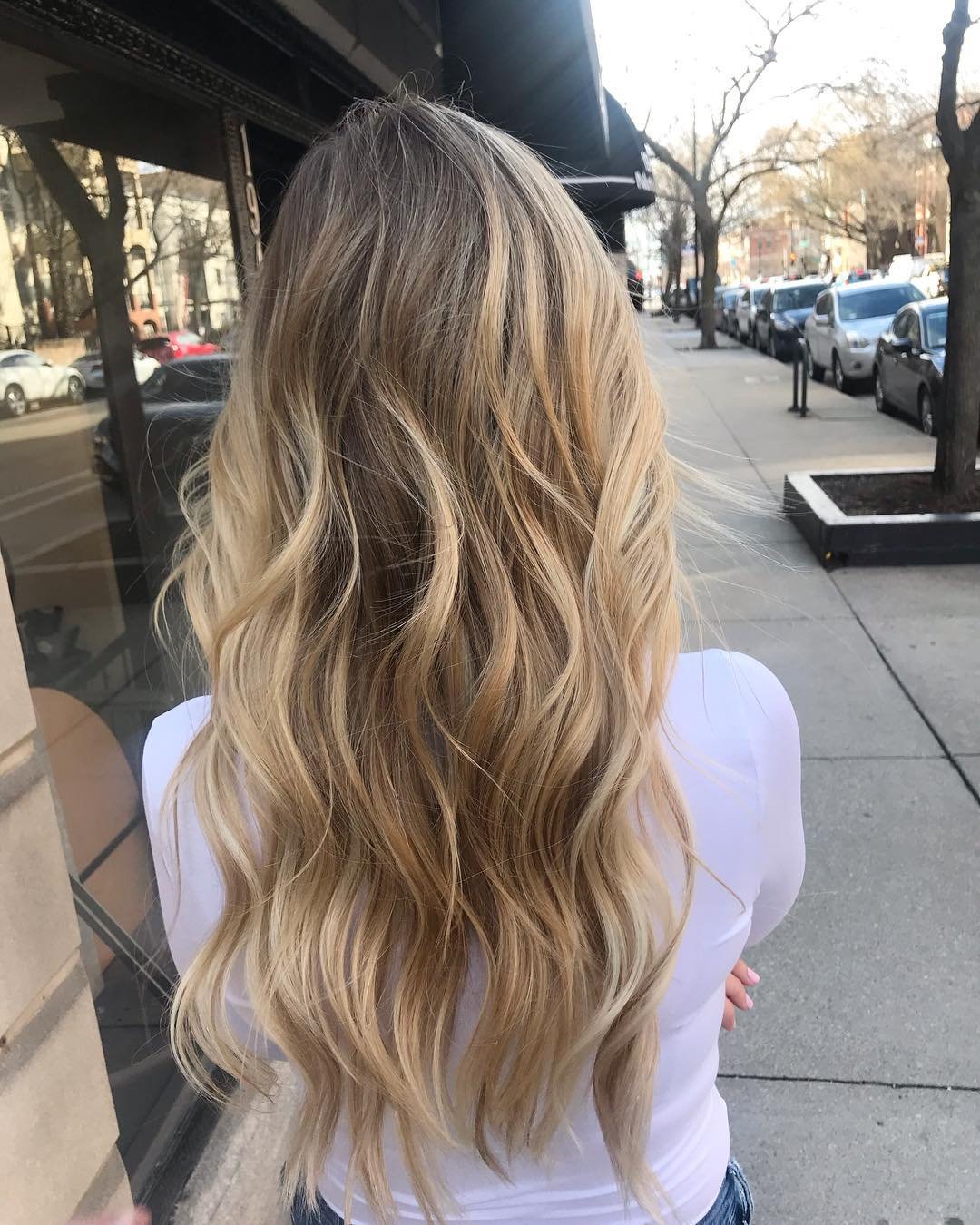 32 Hairstyles & Haircuts for Long Fine Hair - Scan to Talk